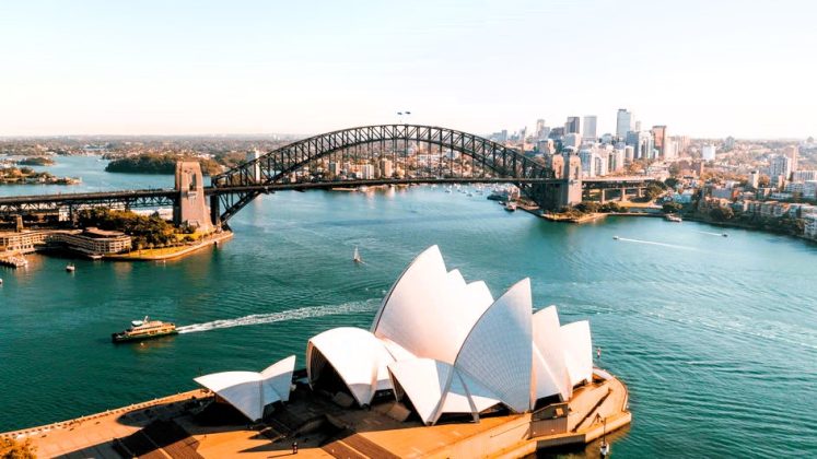 Australia's gambling ad reform bill called "half-arsed" by coalition ...