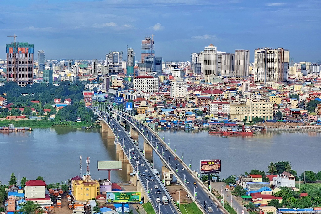 Cambodia tourist arrivals plunge 45.6% in first four months of 2026 | AGB